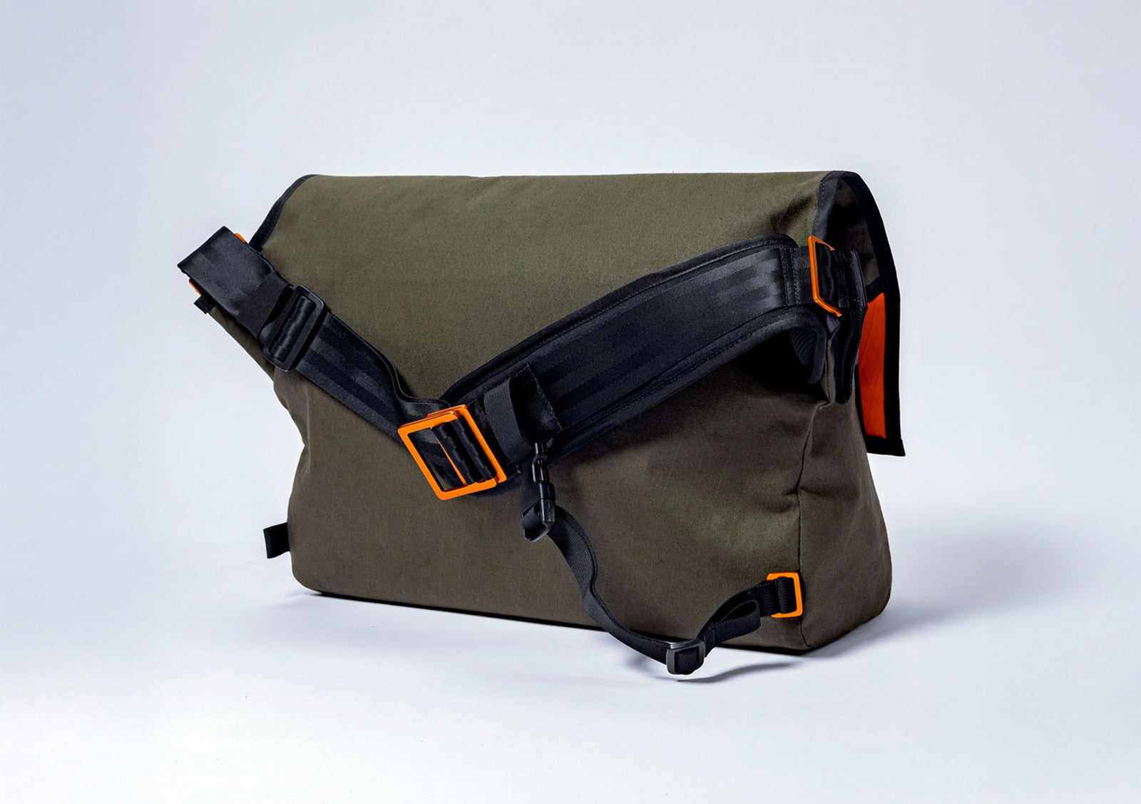 MISSION WORKSHOP | Waterproof Bags & Technical Apparel